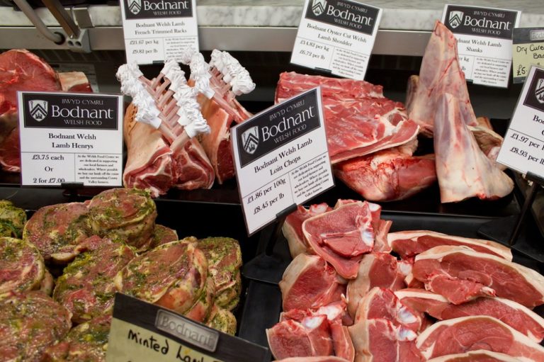 Welsh red meat exports hit £250 million for 2022
