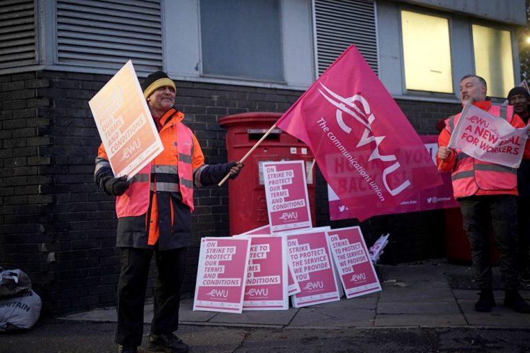 Royal Mail staff to stage fresh strike in dispute over pay and conditions