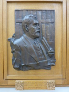 'The Libraries Gave Us Power': the birth of the public library in Wales