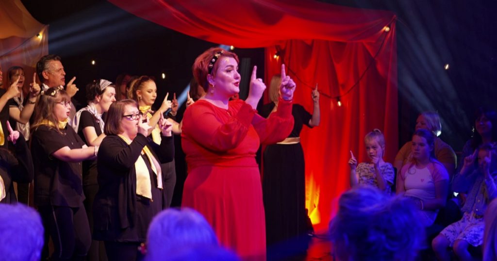 Bronwen Lewis makes her fans' dreams come true