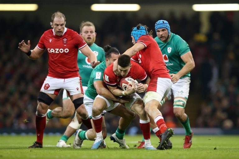 Kit changes on the way to help colour-blind rugby supporters