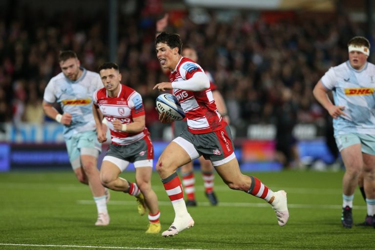 Louis Rees-Zammit proves his fitness to give Wales a lift