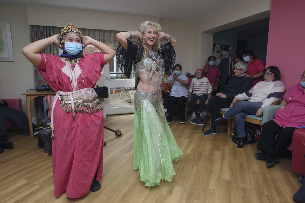 Belly dancer performs for residents at Welsh care home