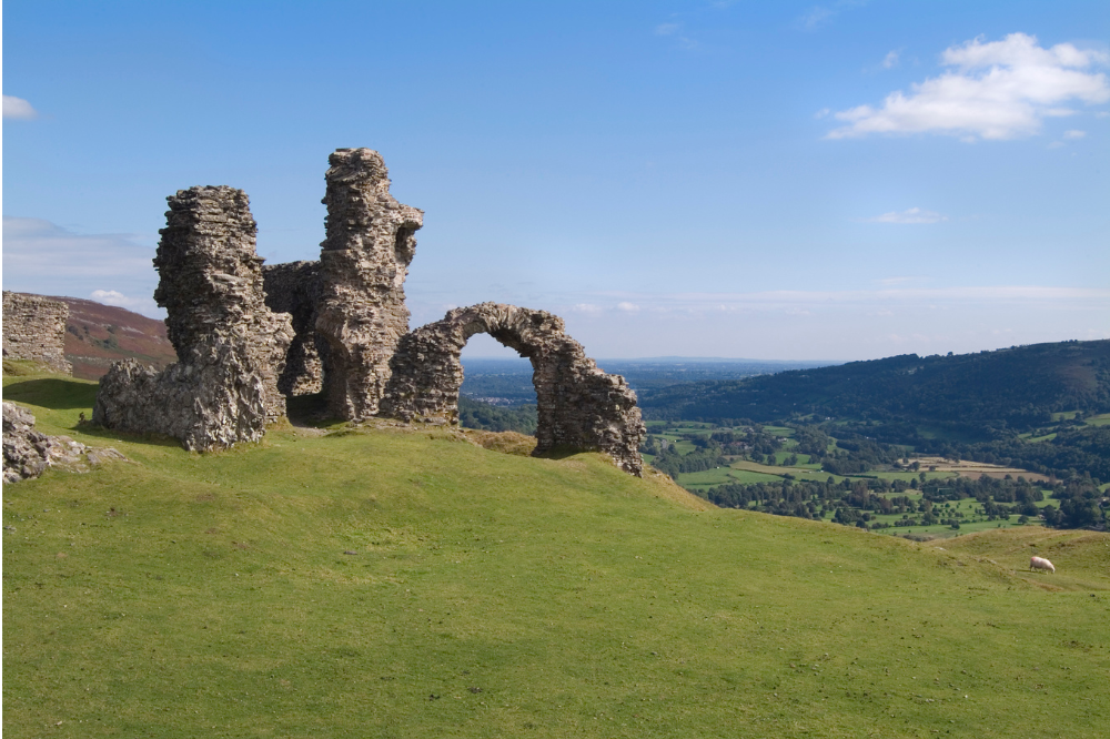 Egg clapping, somersaults and an oily ball - here are some of Wales' Easter traditions