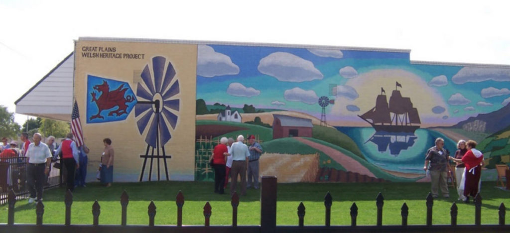 A Cofiwch Dryweryn mural has appeared in a remote part of America