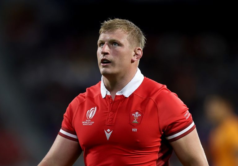 Ellis Mee and Dan Edwards named in Warren Gatland’s Wales squad for Six ...