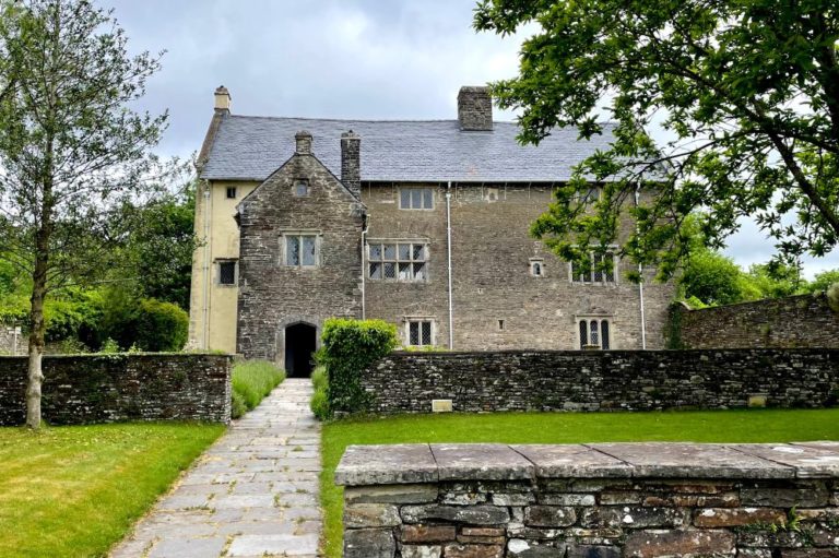 The most haunted houses in Wales