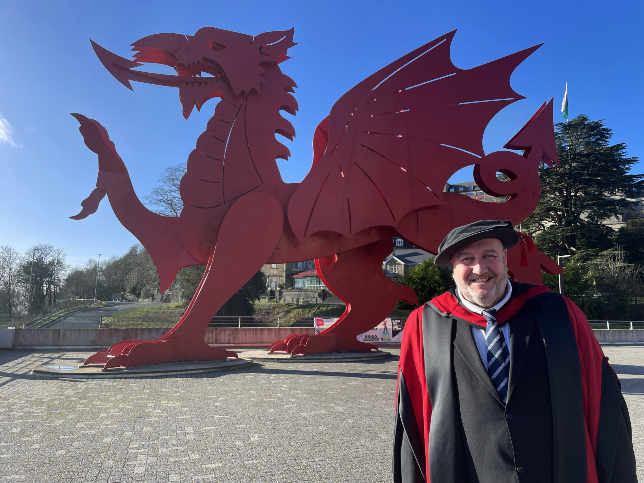 Merthyr born Hollywood actor receives honorary fellowship at Welsh ...