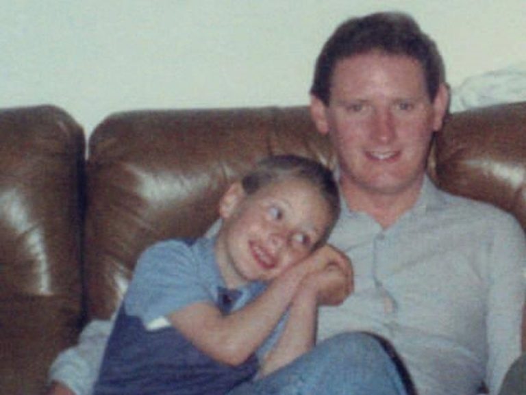 Father gets backing of ex-Ombudsman in fight for justice over son's death