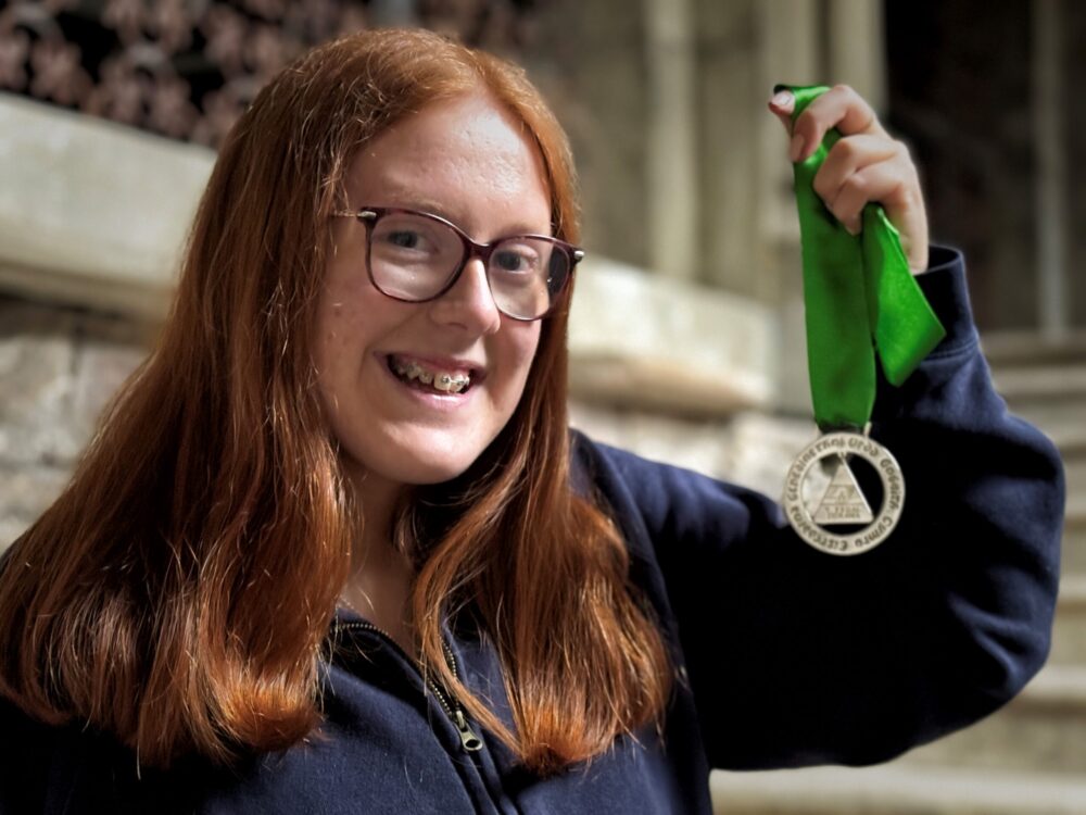 Elin Undeg Williams wins Eisteddfod yr Urdd's Drama Medal