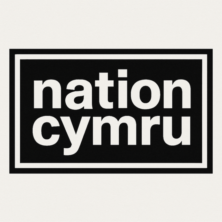What’s the Story? The 1990s, Oasis and a Welsh upbringing
