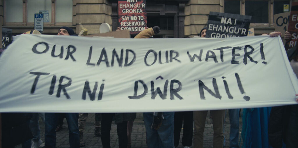 First look images released from second series of S4C smash hit mystery drama, Y Golau