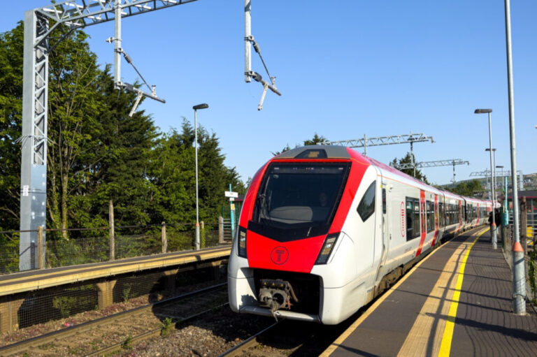100% electrification of the Core Valley lines complete