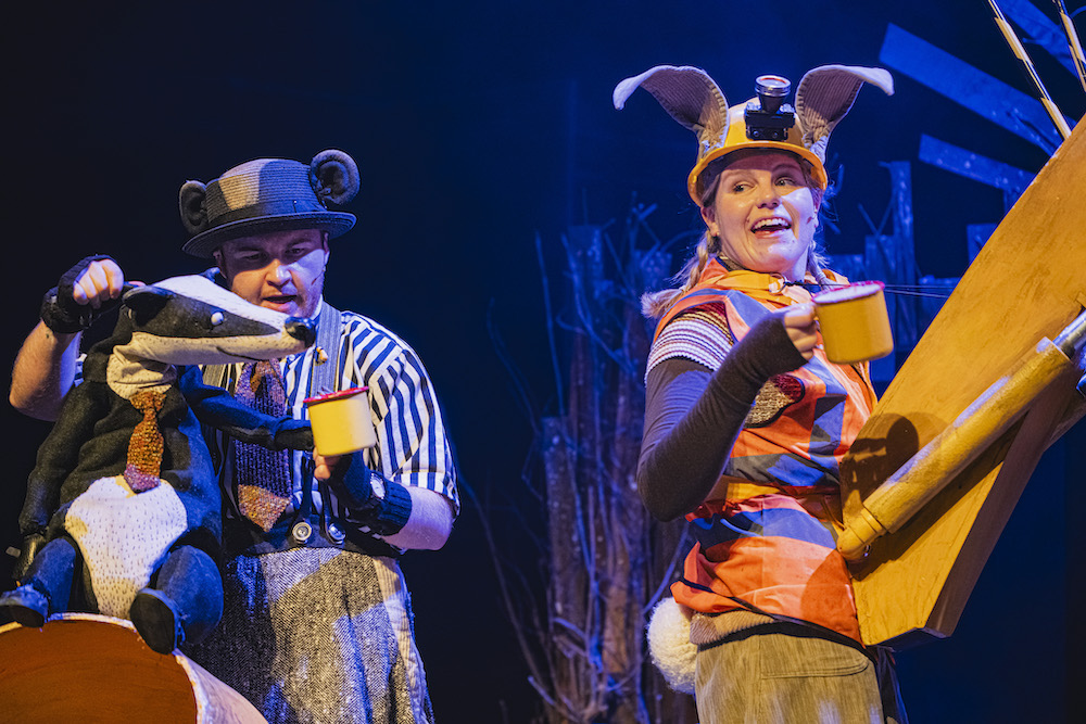 Magical theatre show Tidy to tour in Welsh and English