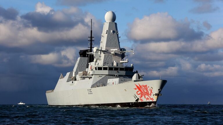 Armed Forces Champion sends message of support to HMS Dragon crew