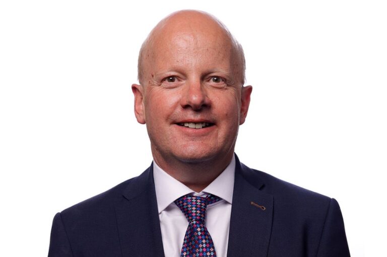 New minister admits Welsh Government seen as 'distant' and out of touch