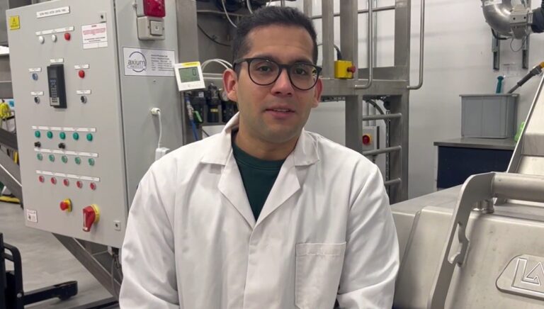 Welsh scientists develop high-protein food made from bread crusts and grass